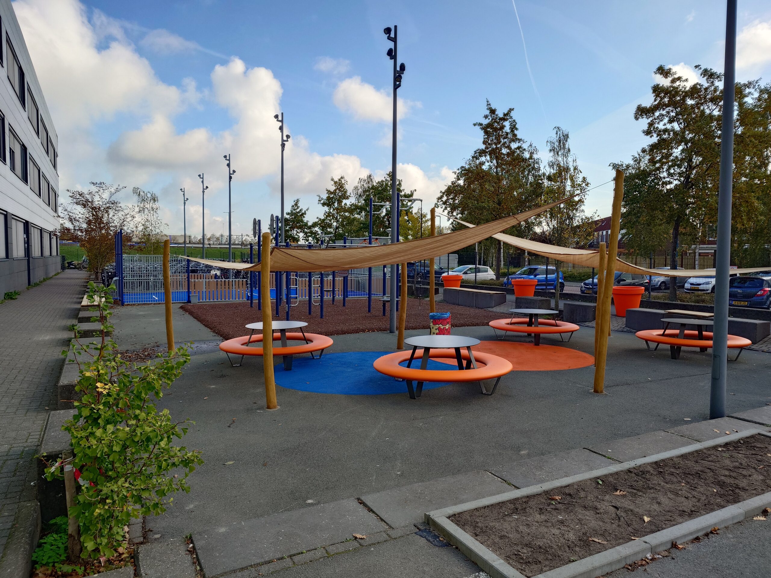 Nieuw schoolplein geopend! | Picasso Lyceum